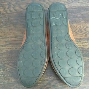Cherokee | Shoes | Cherokee Vintage Kilty Brown Black Leather Loafers ...